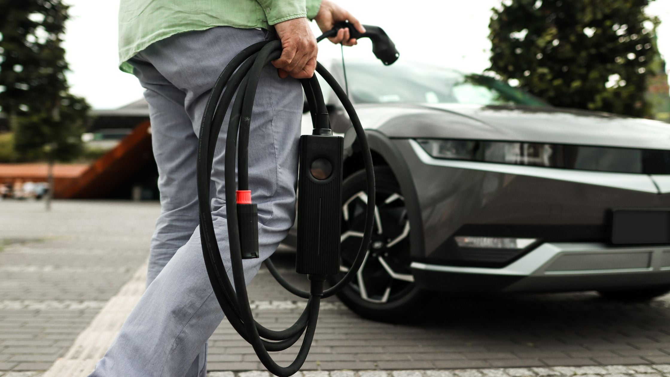 Meet PocketBox Pro - mobile charger for your EV – Green Wallbox